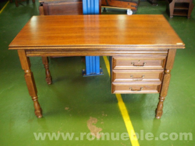 Escritorio clasico en madera de roble R-5/35a